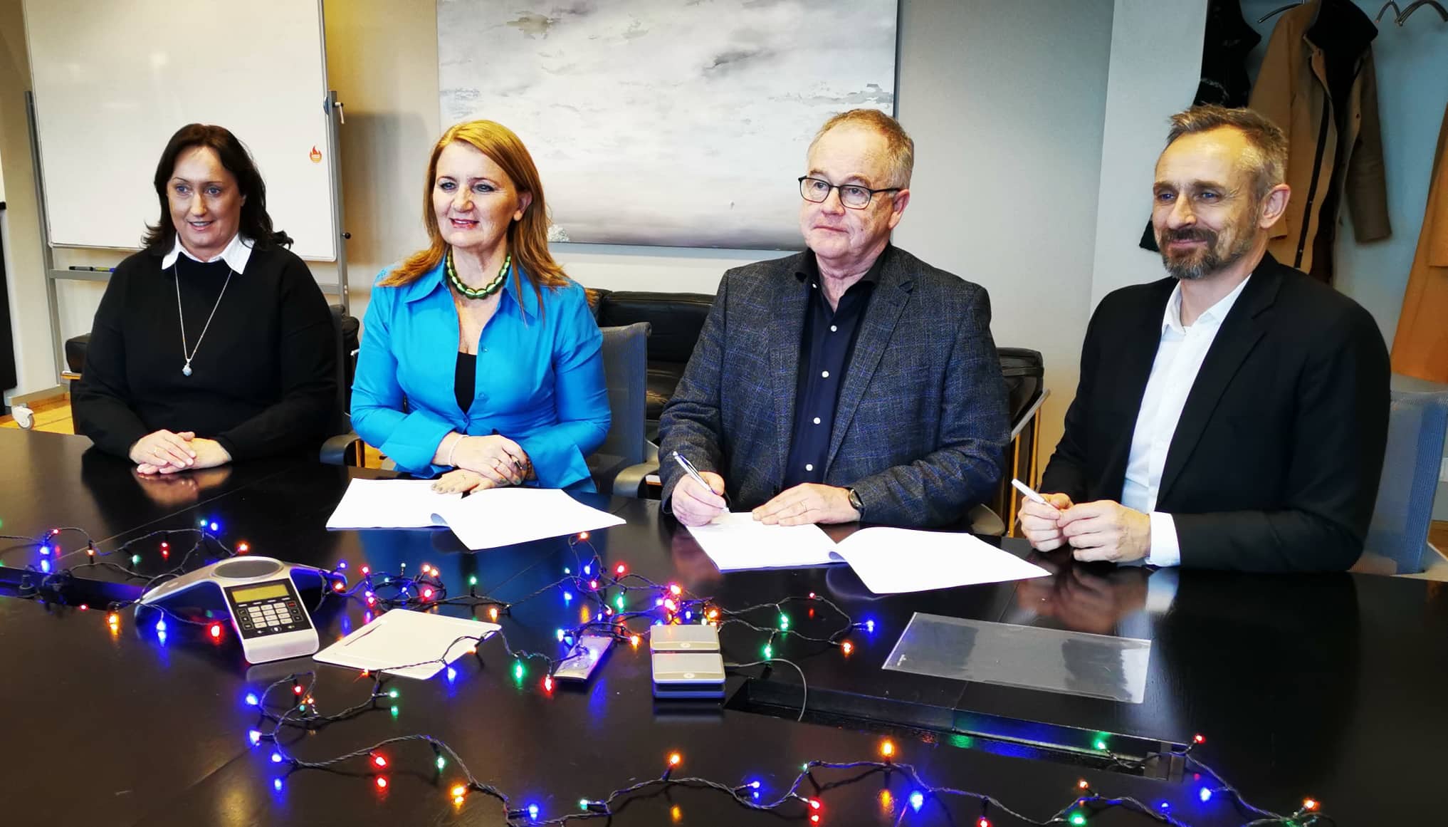 Contract Signing for the Sörli Equestrian Arena - Eykt